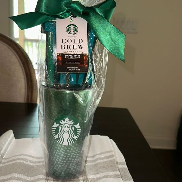 Kitchen | Starbuckscoldbrewcoffeeset | Poshmark